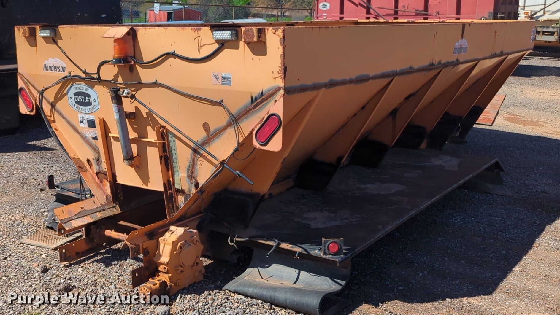 Henderson spreader bed in Oklahoma City, OK | Item NG9441 sold | Purple ...