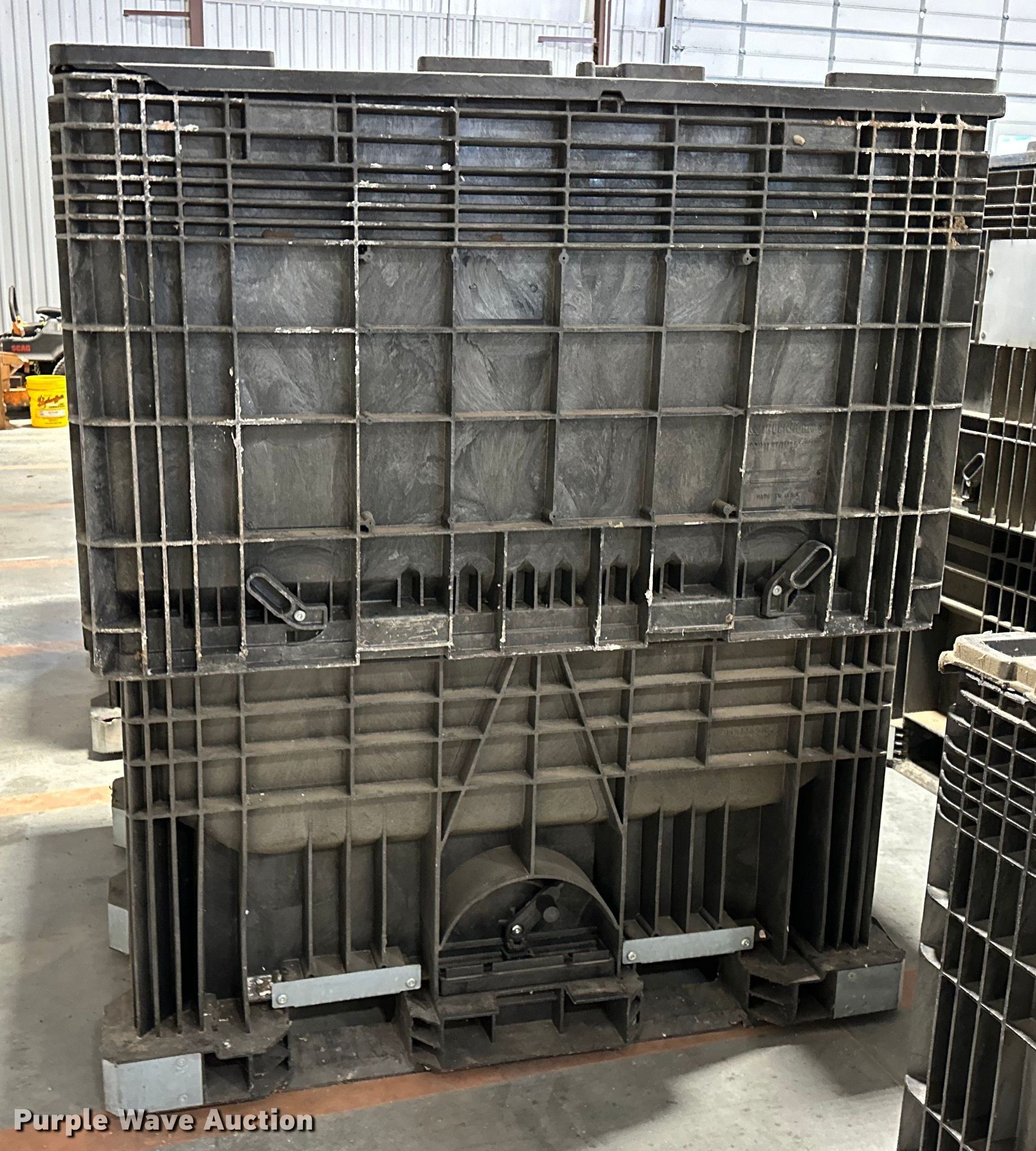 (4) Buckhorn CenterFlow bulk seed boxes in Stillwater, OK | Item OM9942 ...