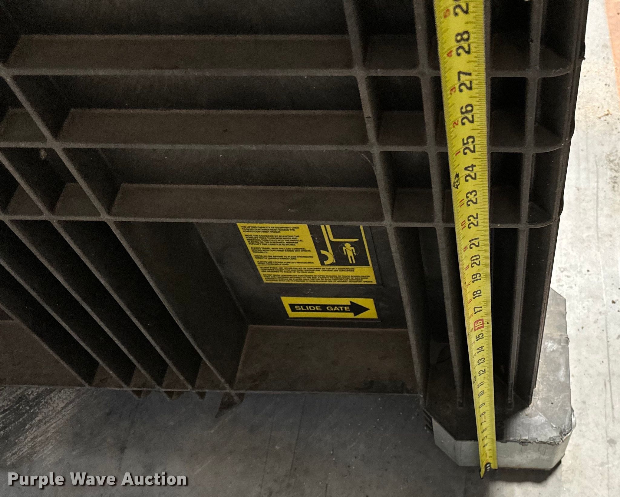 (4) Buckhorn CenterFlow bulk seed boxes in Stillwater, OK | Item OM9942 ...