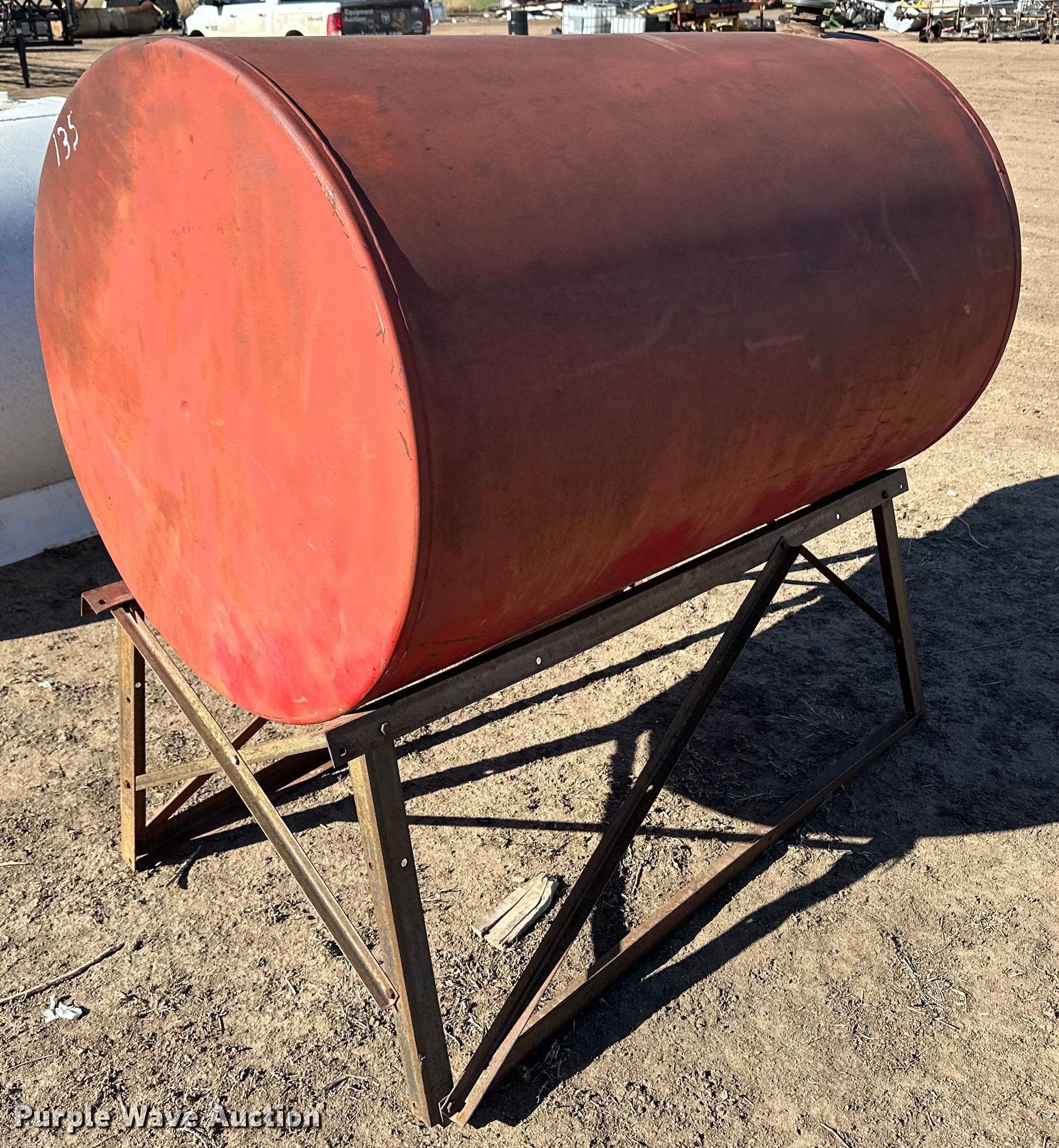 (2) fuel tanks in Sublette, KS | Item OI9364 for sale | Purple Wave