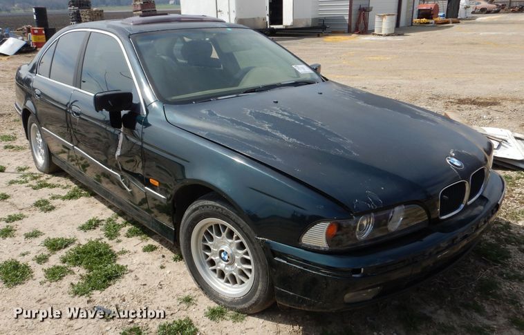 1997 BMW 528i in Manhattan, KS | Item DQ4374 sold | Purple Wave
