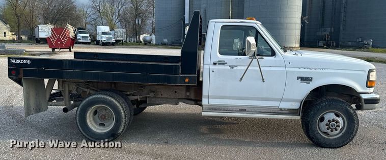 1997 Ford F350 XL flatbed pickup truck in Montgomery City, MO | Item ...