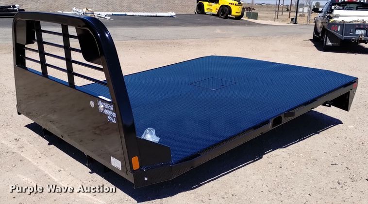 CM RD-04978434SD flatbed in Brighton, CO | Item LN9989 sold | Purple Wave