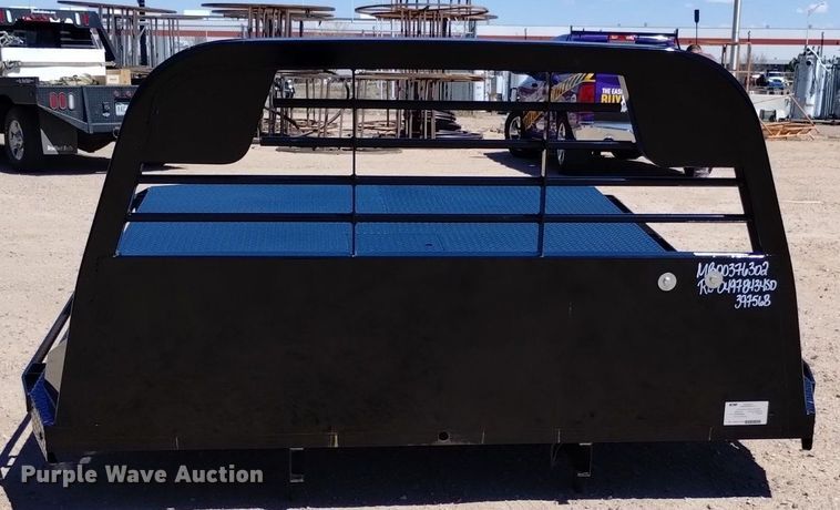 CM RD-04978434SD flatbed in Brighton, CO | Item LN9989 sold | Purple Wave