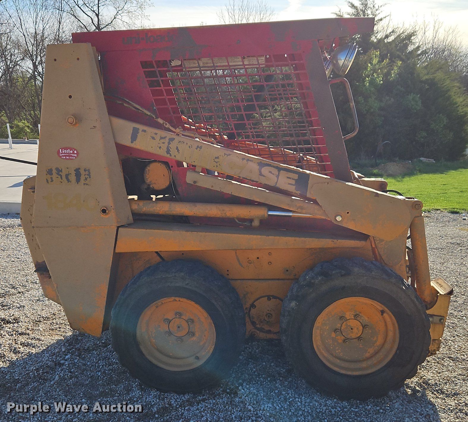 Case 1840 skid steer loader in Baldwin City, KS | Item DR8567 sold ...