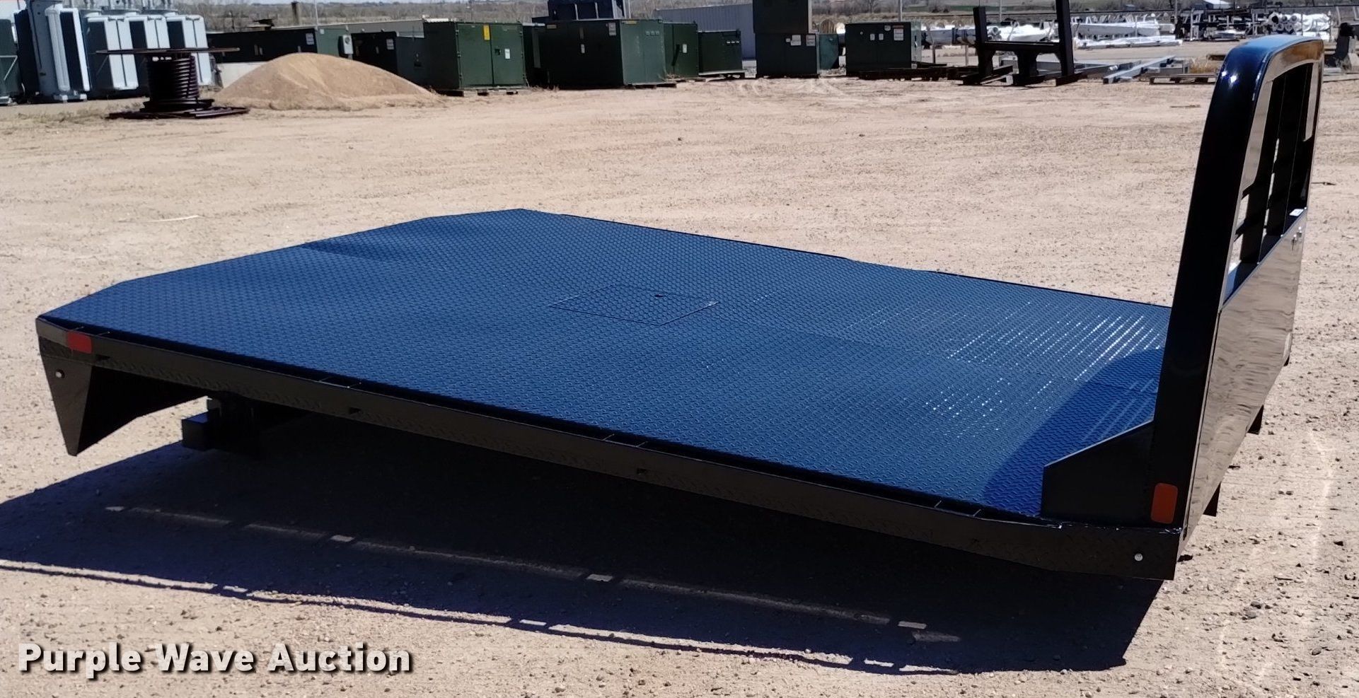 CM RD-04978434SD flatbed in Brighton, CO | Item LN9989 sold | Purple Wave