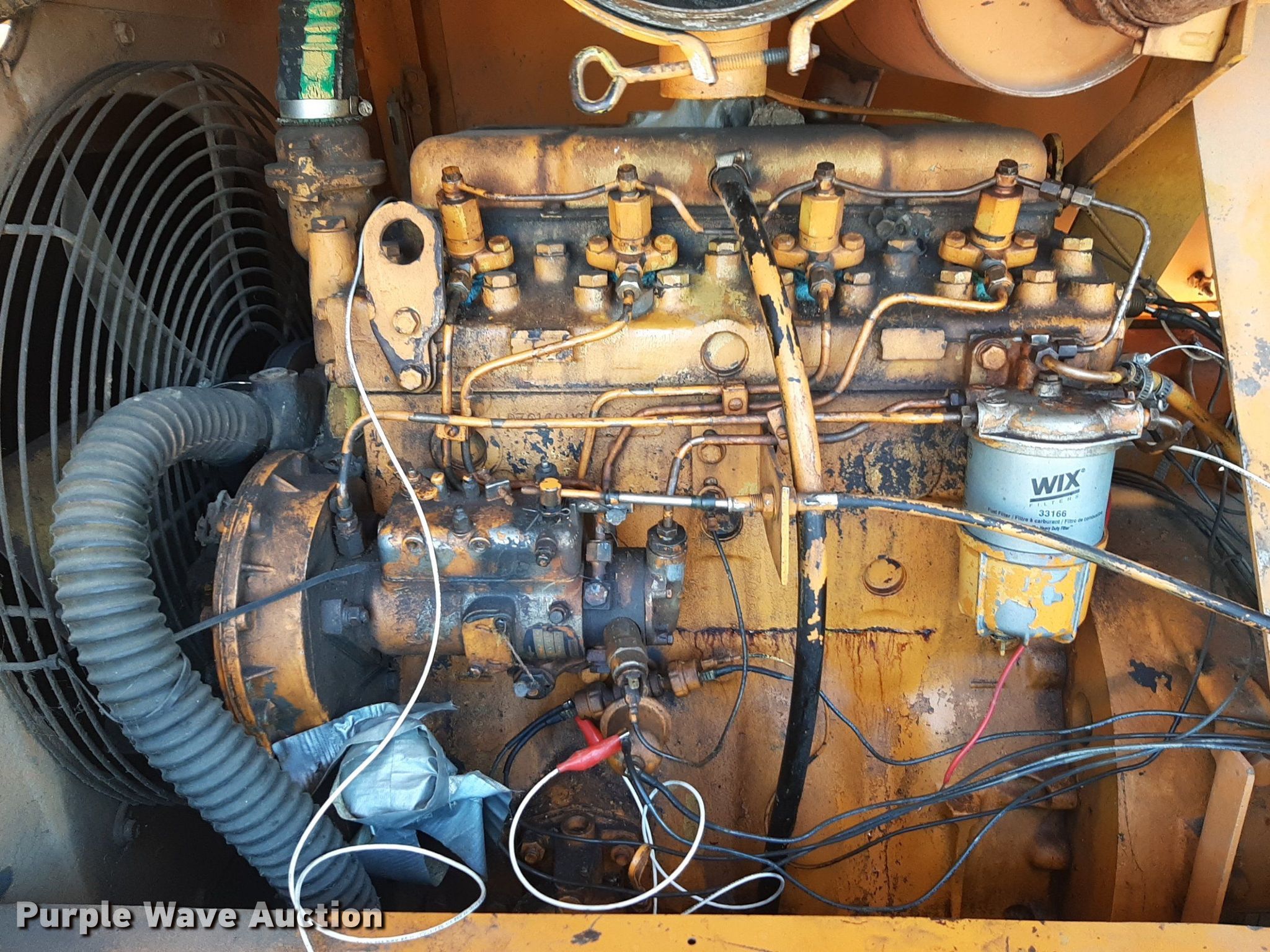 Lindsay 185 air compressor in Ponca City, OK | Item OF9668 sold | Purple Wave