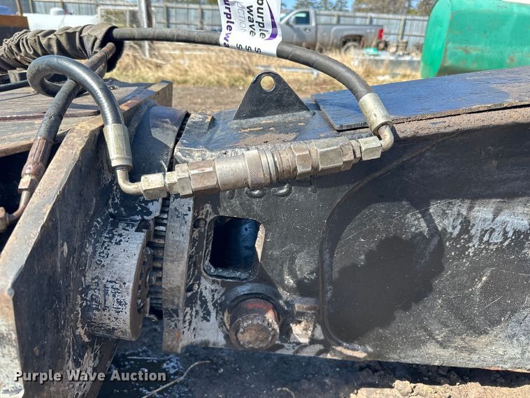 Labounty MSD 7R skid steer shear in Mora, MN | Item DQ0746 sold ...