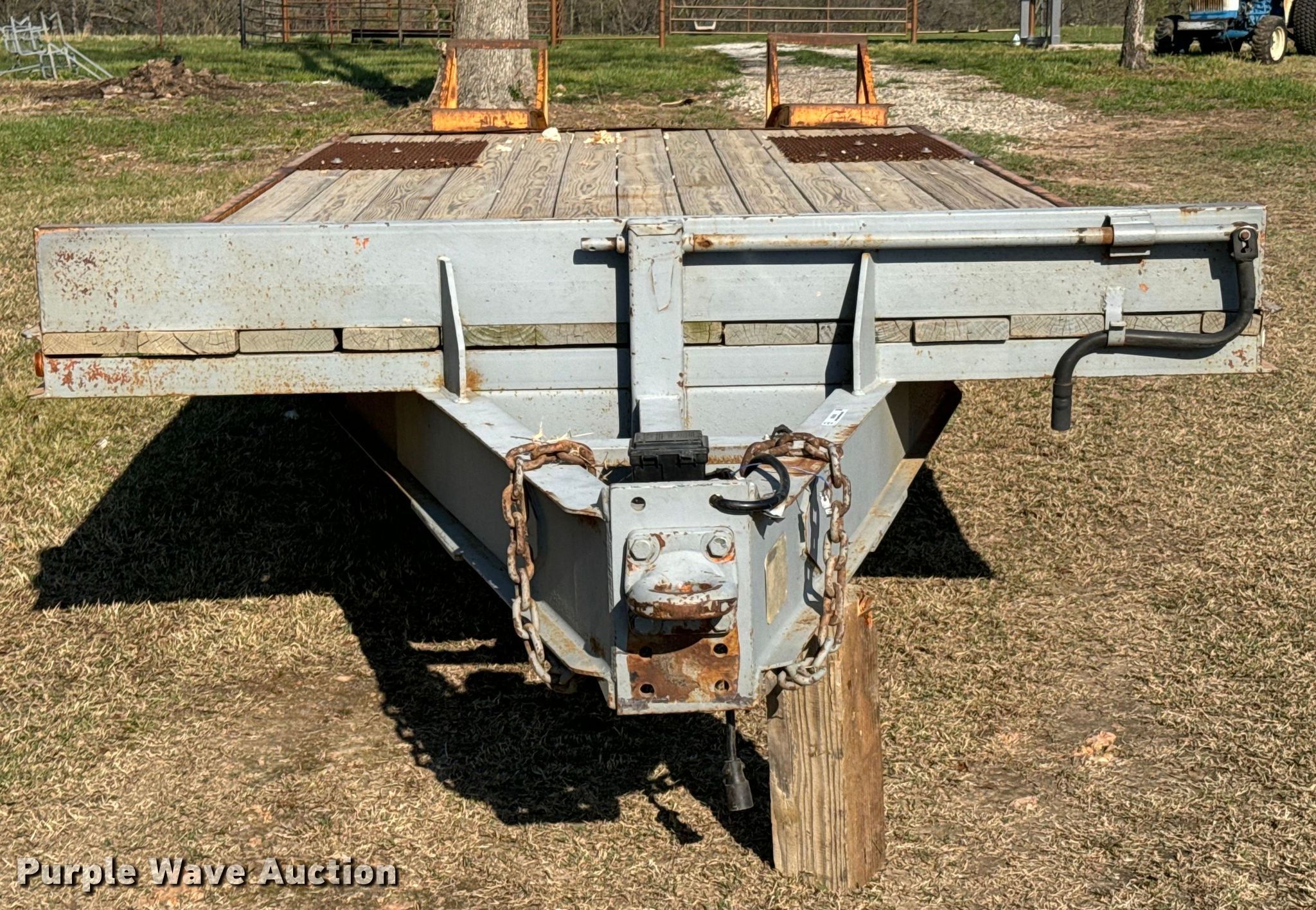 2002 Econoline Backhoe Pro equipment trailer in Vinita, OK | Item ...