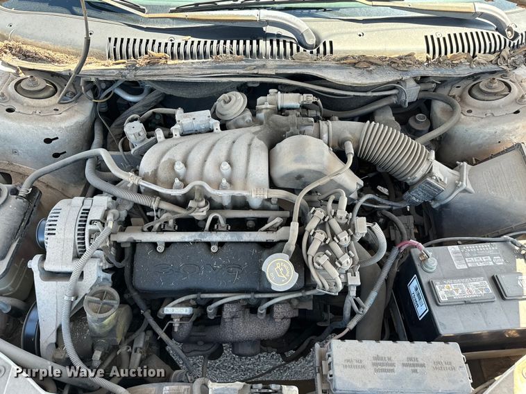 1998 Ford Taurus in Lawton, OK | Item DK6818 sold | Purple Wave
