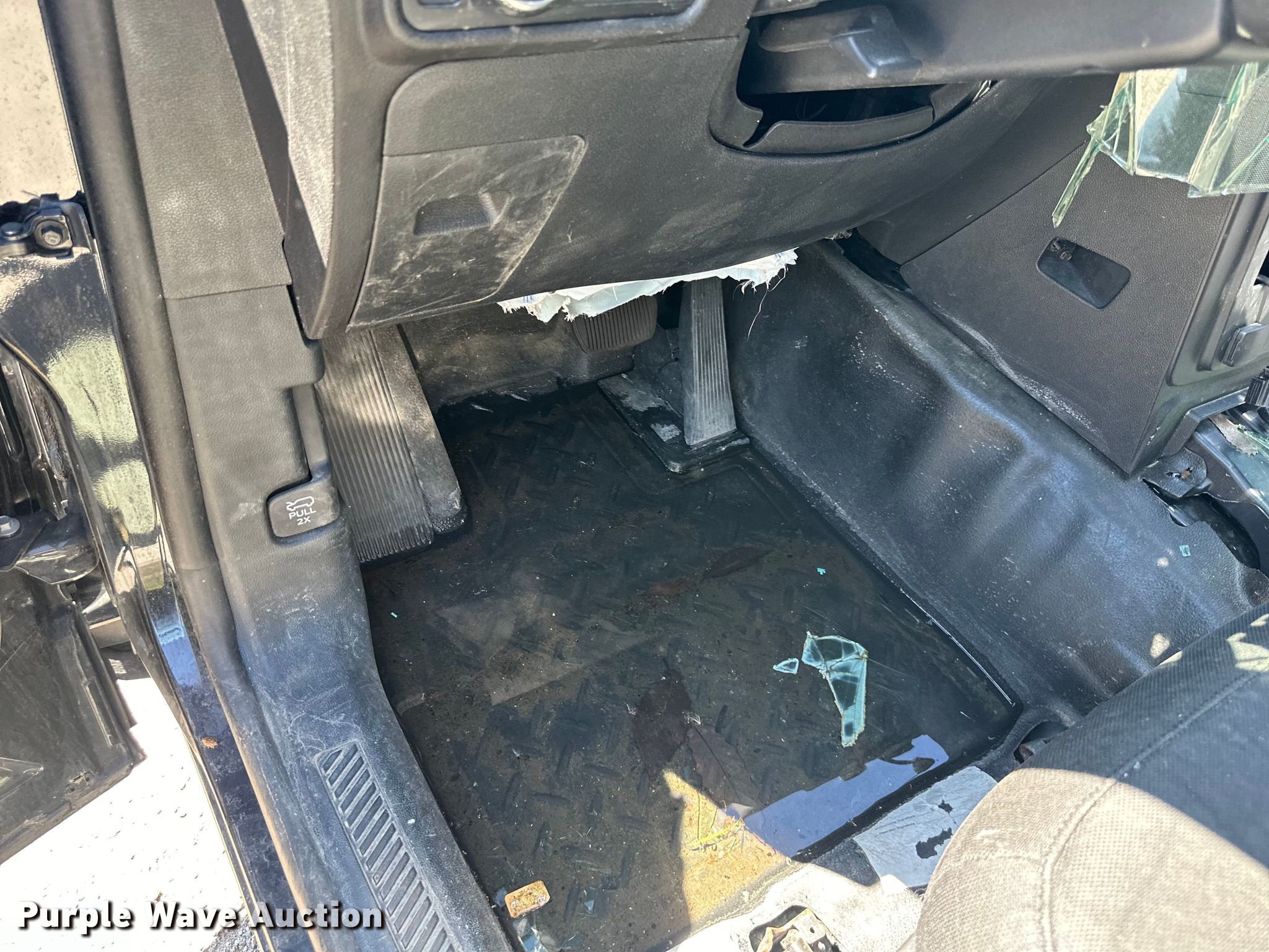 2021 Ford Explorer SUV in Independence, MO | Item DP1371 sold | Purple Wave