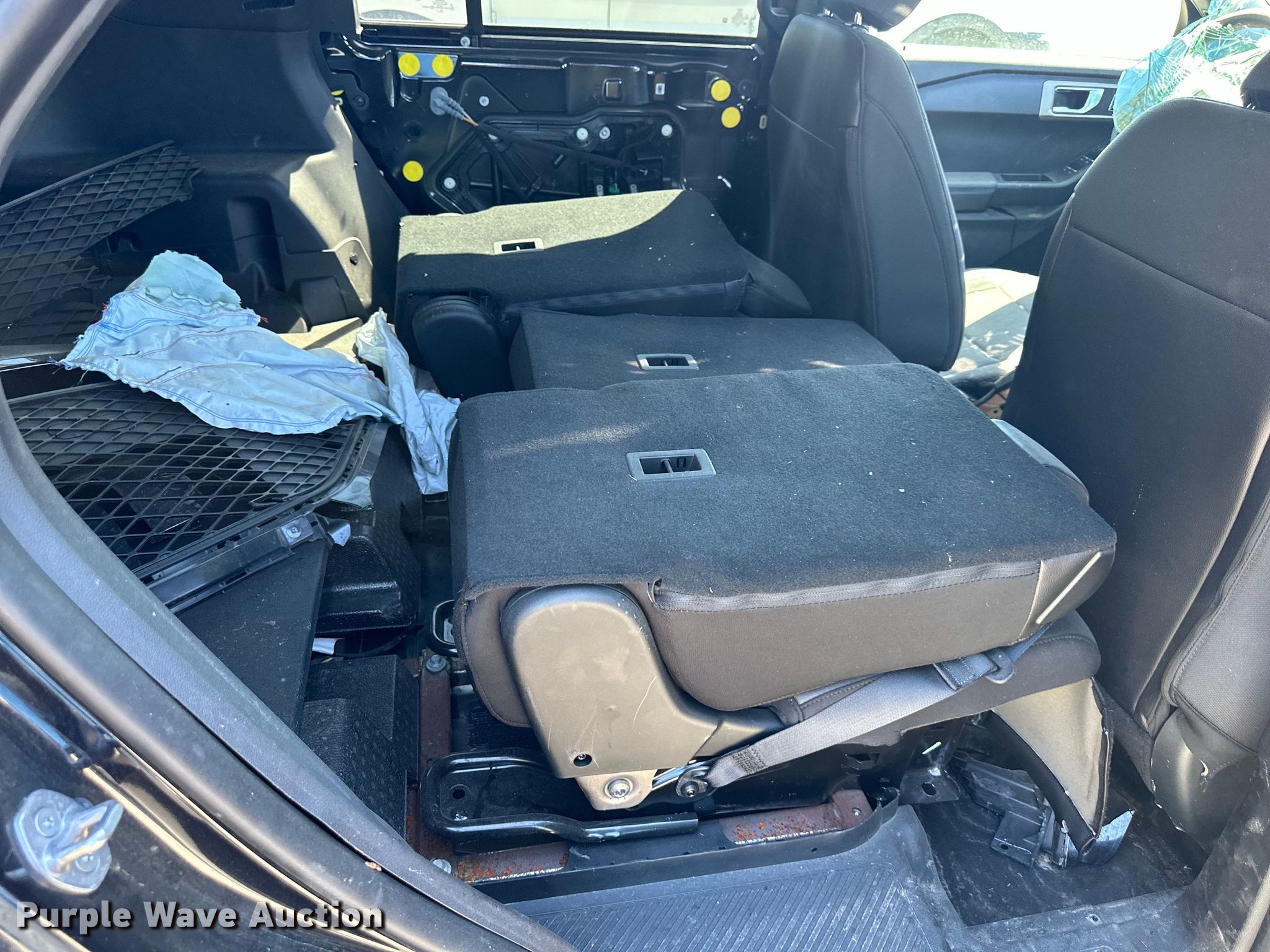 2021 Ford Explorer SUV in Independence, MO | Item DP1371 sold | Purple Wave
