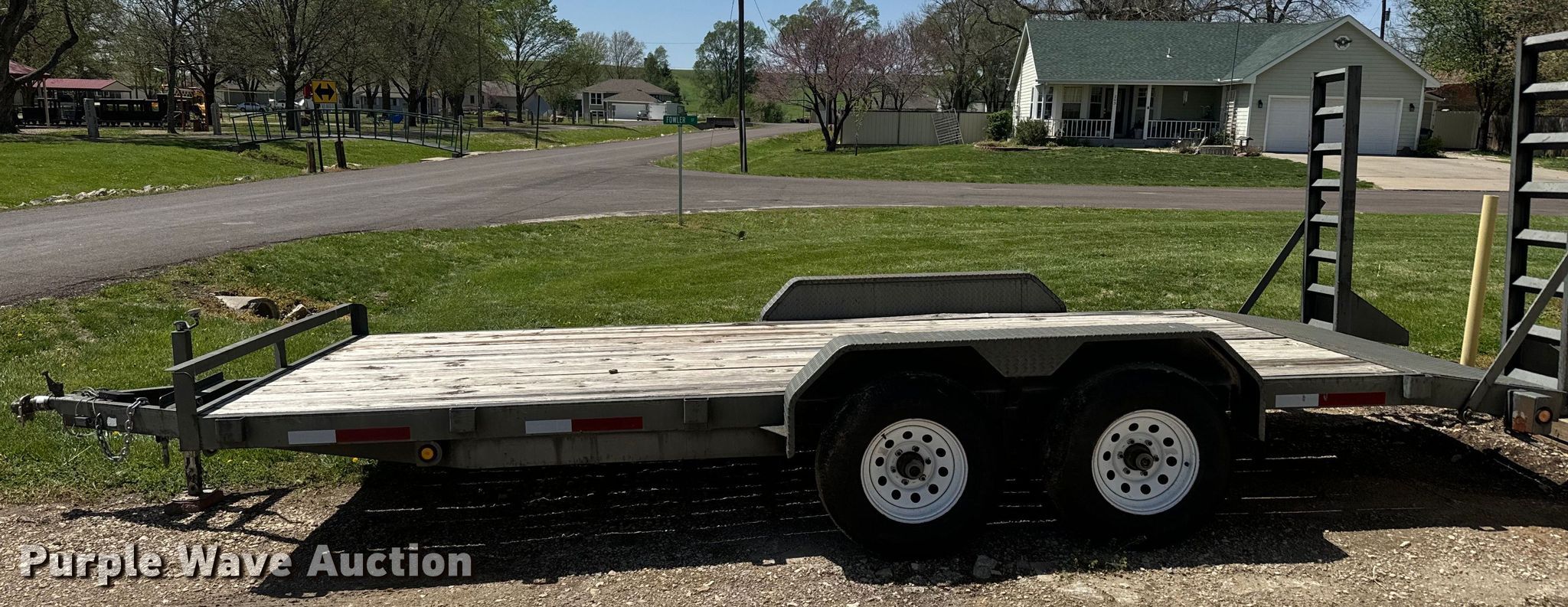 2008 Starlite equipment trailer in Maple Hill, KS | Item EH5466 for ...