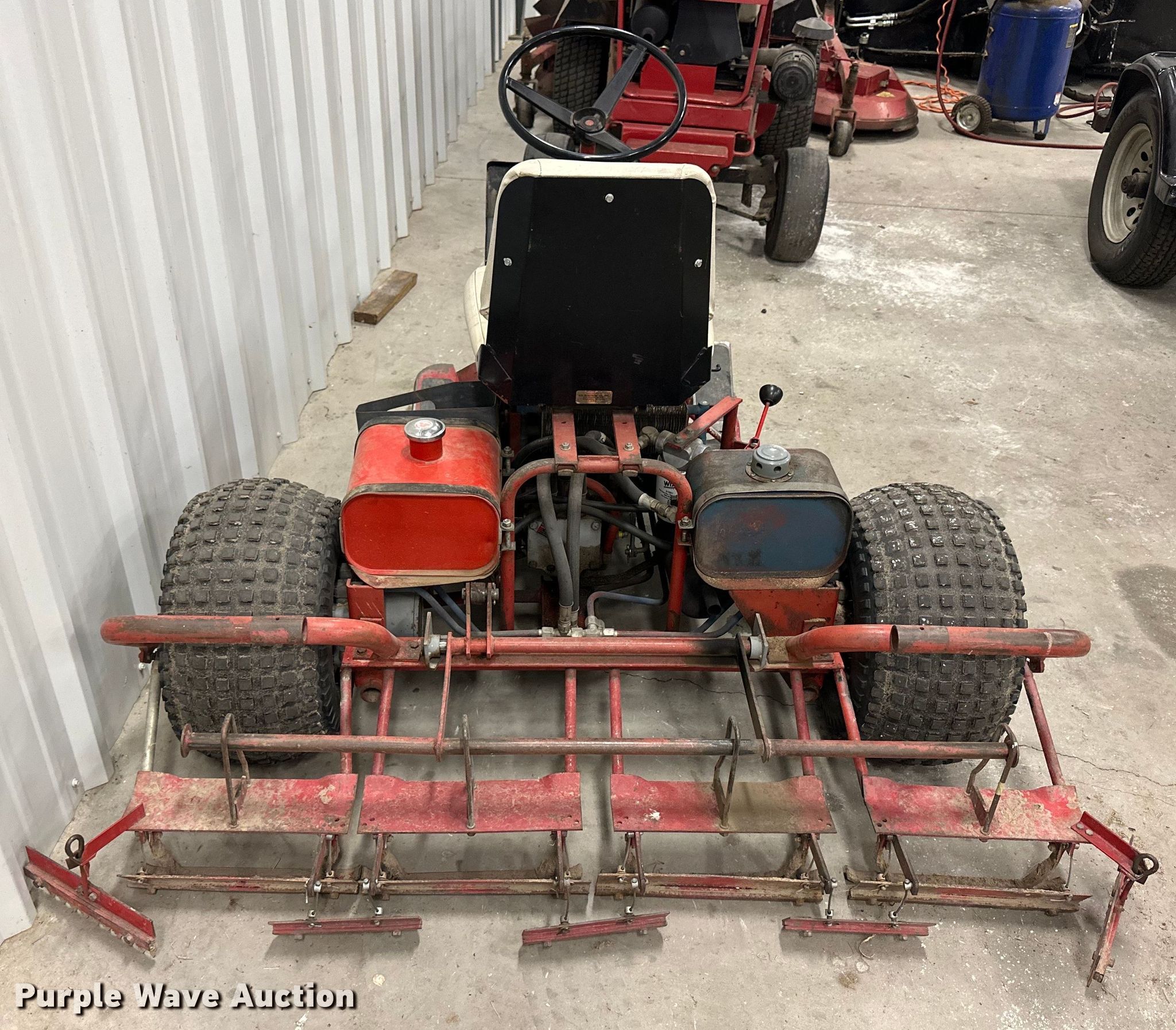 1974 Toro bunker rake in Russell, KS | Item OE9096 sold | Purple Wave
