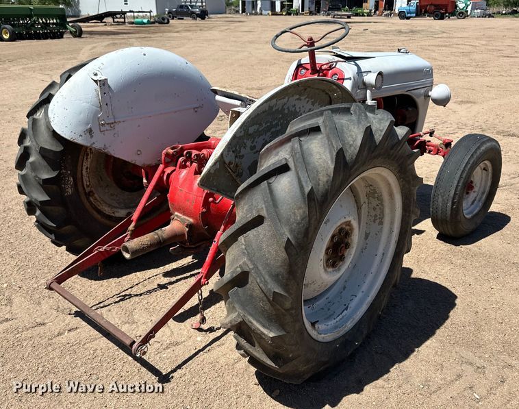 1948 Ford 8N tractor in Kinsley, KS | Item OI9081 sold | Purple Wave