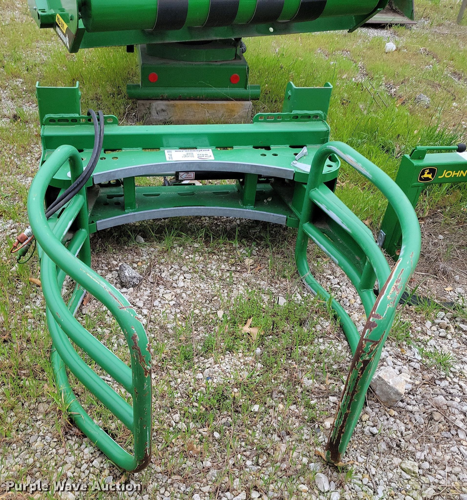 2020 Cashels CIHBG45 round bale grapple in Raymore, MO | Item DP1332 ...