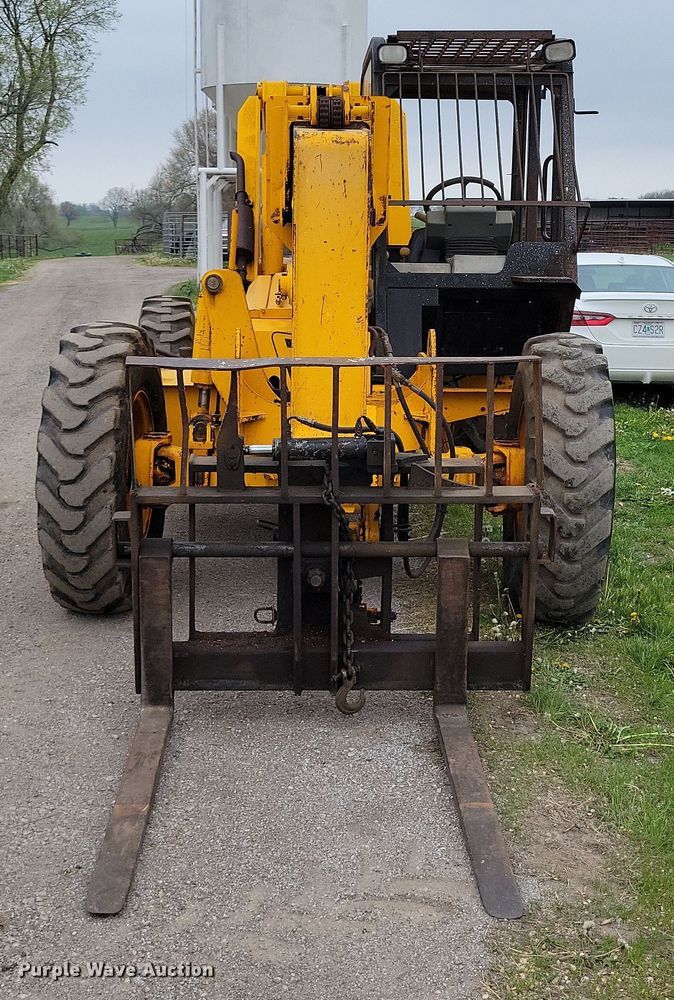 1998 JCB 506C telehandler in Raymore, MO | Item DP1330 sold | Purple Wave