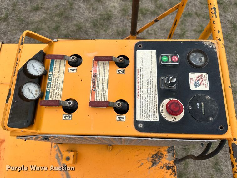 KM International KM 4-40 C1M1 infrared asphalt heater in Stratton, CO ...