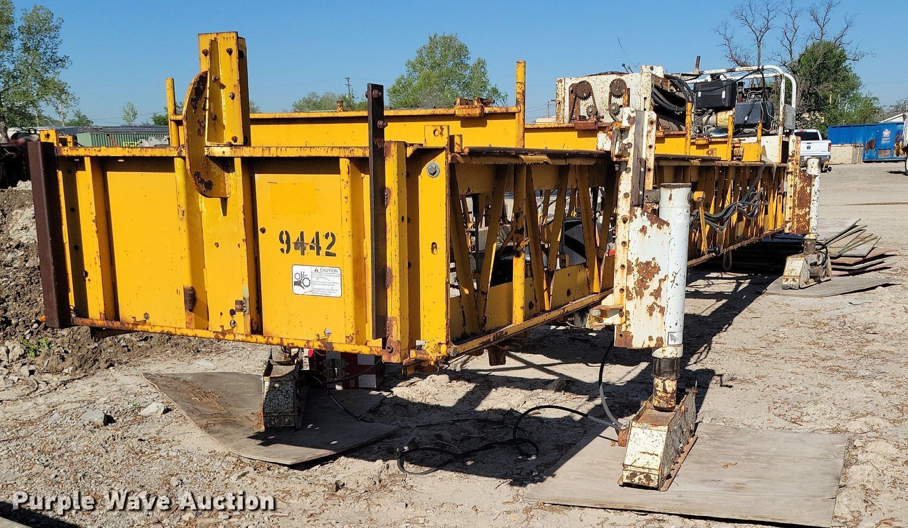 Gomaco C450 bridge deck finish machine in Kansas City, MO | Item DR8021 ...