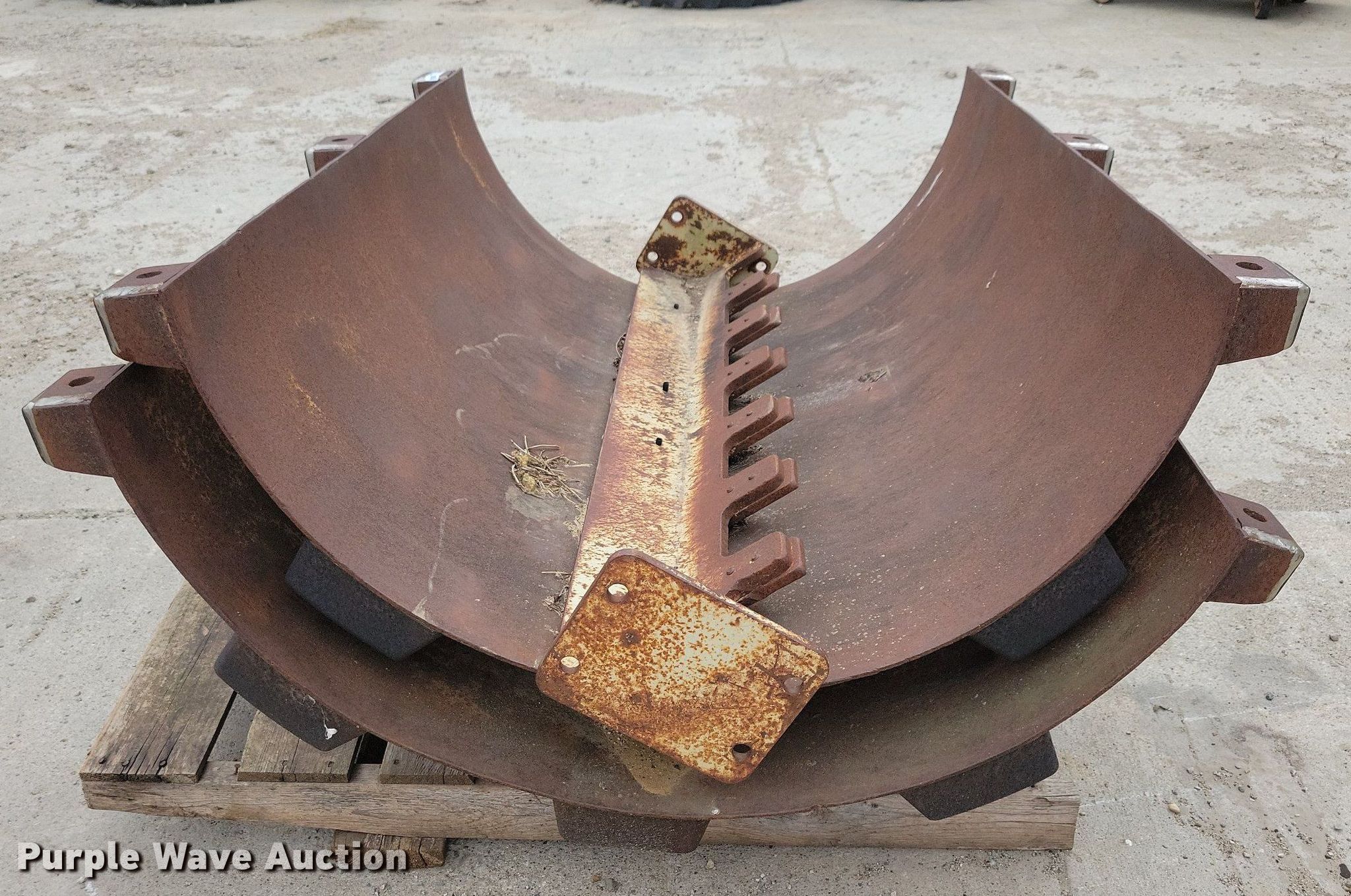 Padfoot shell kit in Forest City, IA | Item LC9996 for sale | Purple Wave