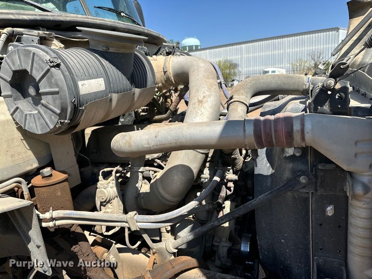 2007 Mack CXP semi truck in Borger, TX | Item DG4384 for sale | Purple Wave