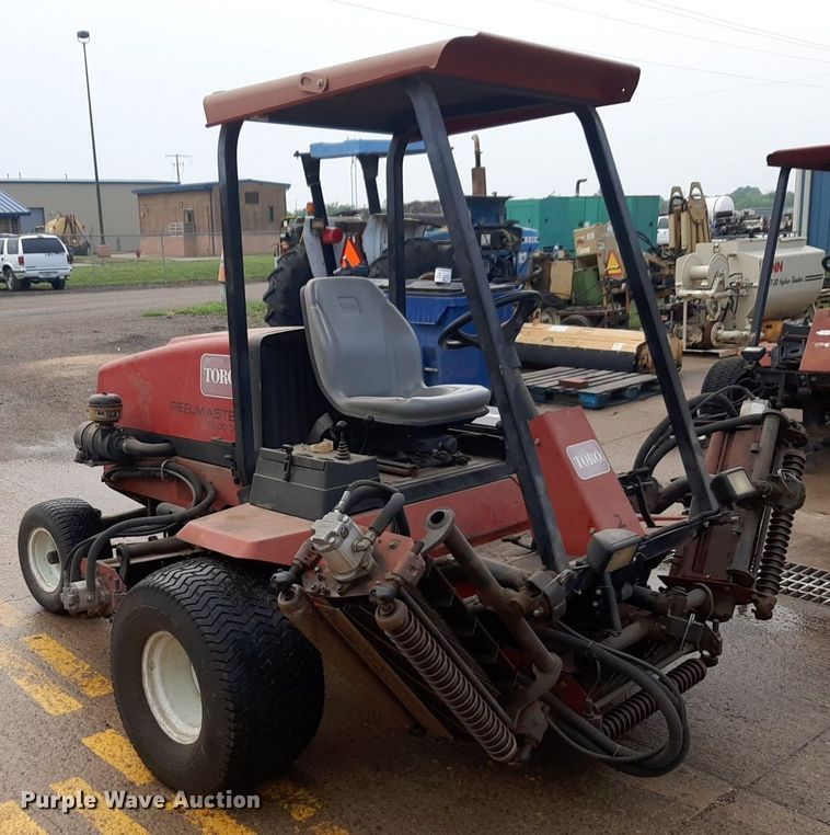 Toro Reelmaster 5500D reel mower in Haysville, KS | Item DQ7041 for sale | Purple Wave