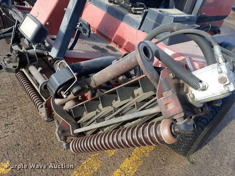 Toro Reelmaster 5500D reel mower in Haysville, KS | Item DQ7041 for sale | Purple Wave