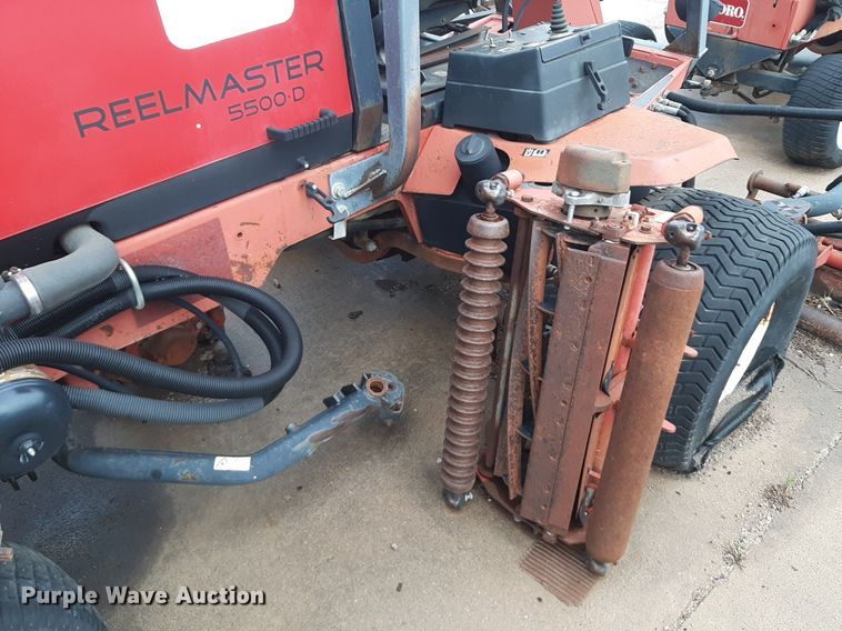 (2) Toro Reelmaster 5500D reel mowers in Haysville, KS | Item DQ7042 for sale | Purple Wave