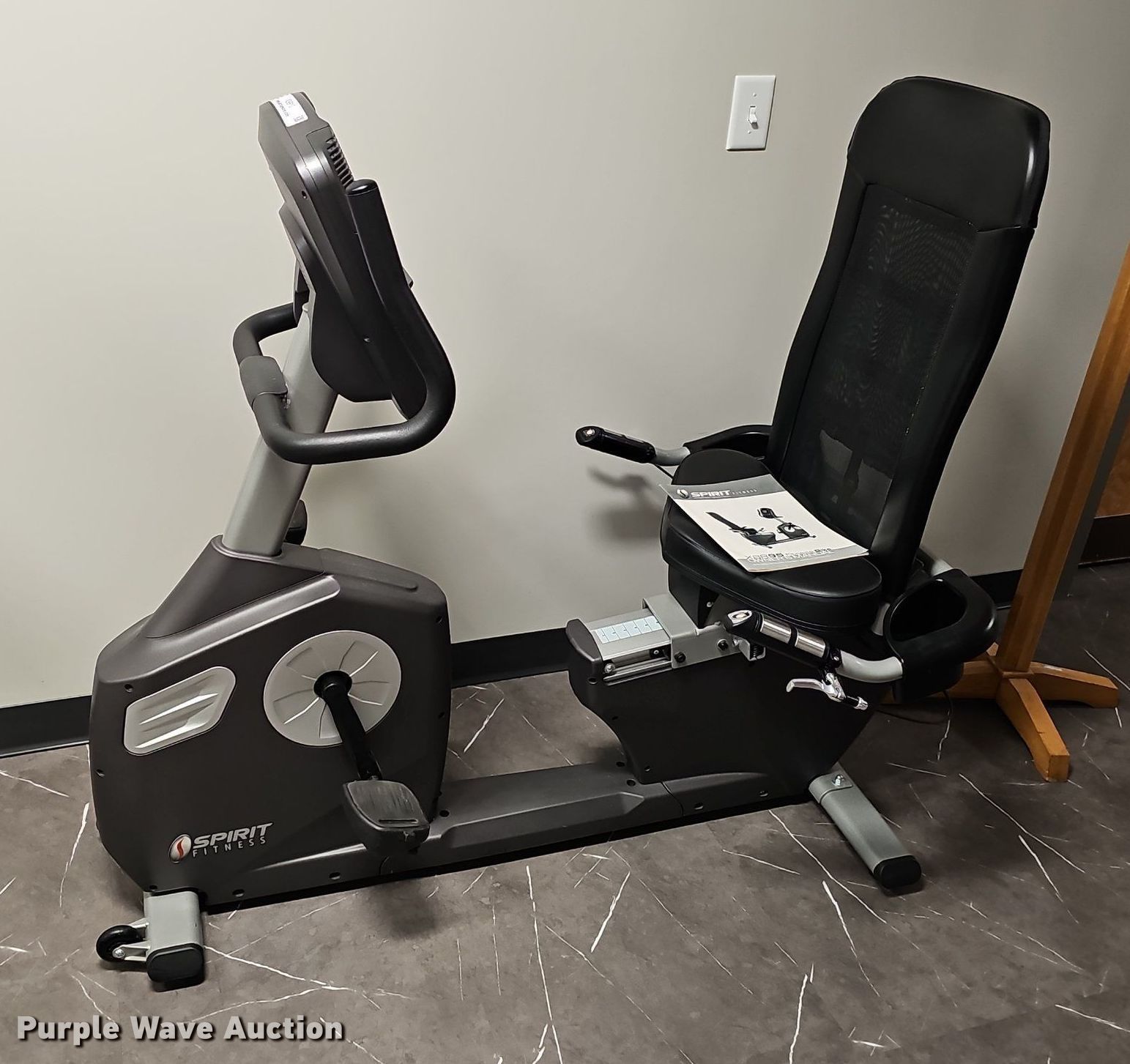 Spirit Fitness XBR95 exercise bike in Lincoln, NE | Item IO9910 sold ...