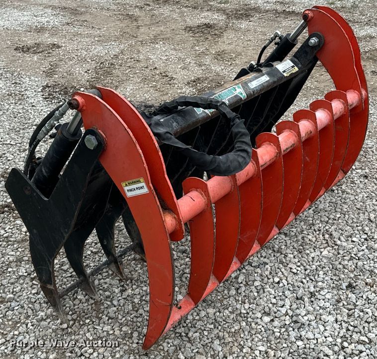 Armstrong Ag grapple bucket in Oologah, OK | Item ND9316 sold | Purple Wave