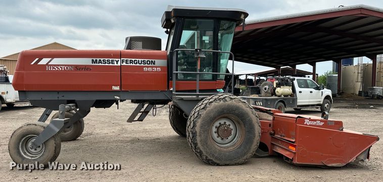 2009 Massey Ferguson 9635 swather / windrower in Spiro, OK | Item NR9772 sold | Purple Wave