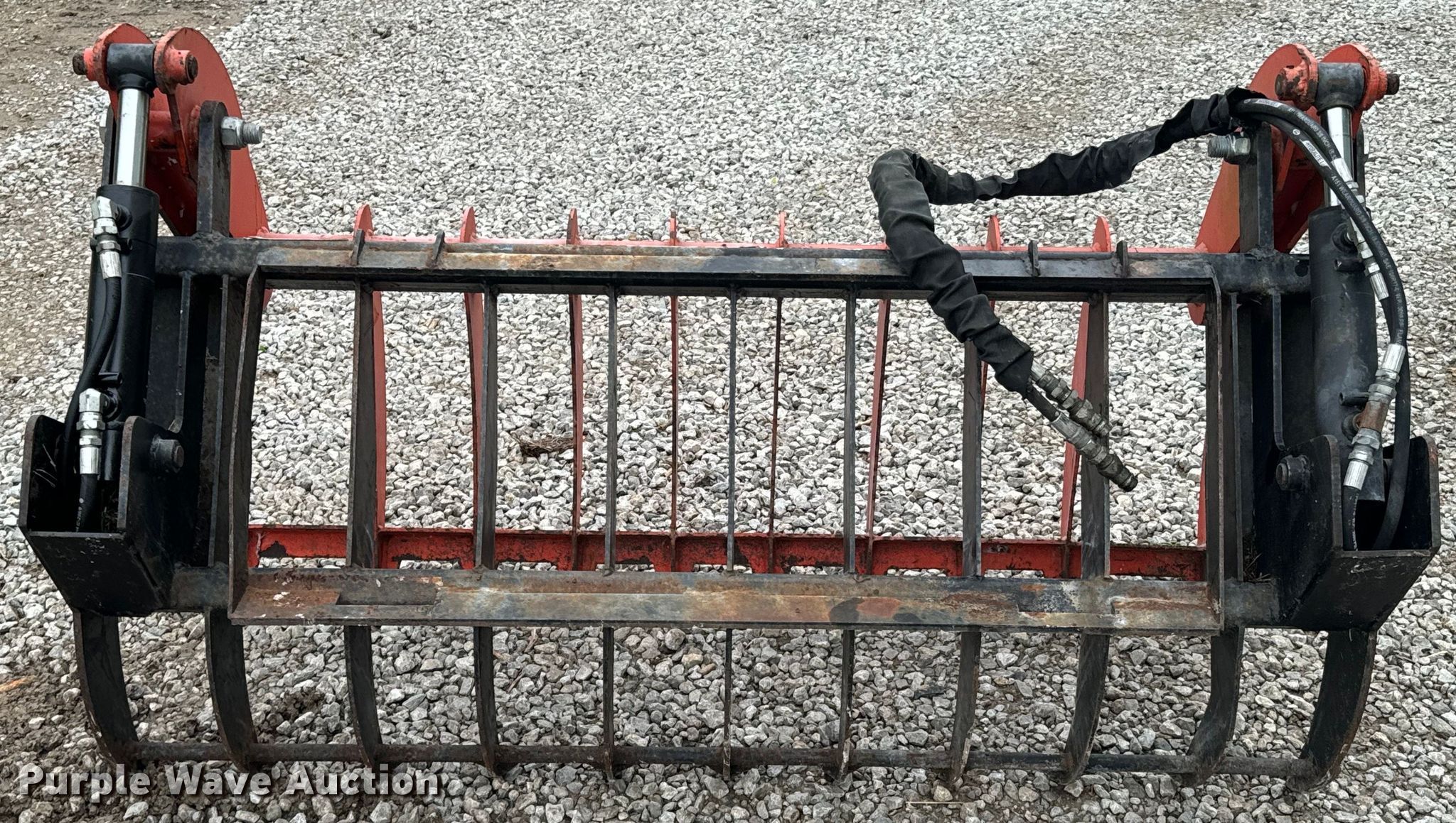 Armstrong Ag grapple bucket in Oologah, OK | Item ND9316 sold | Purple Wave