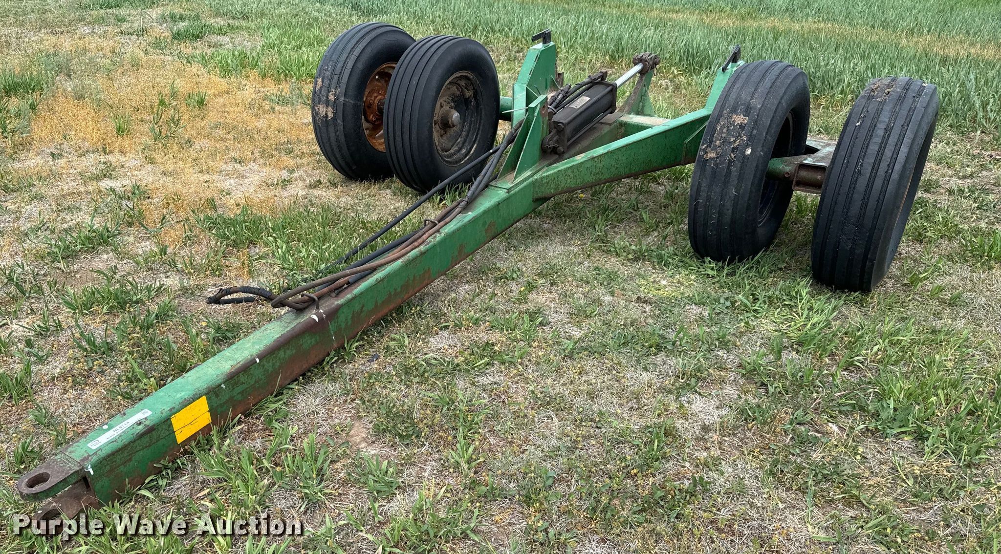 Implement dolly in Lyons, KS | Item NL9714 sold | Purple Wave