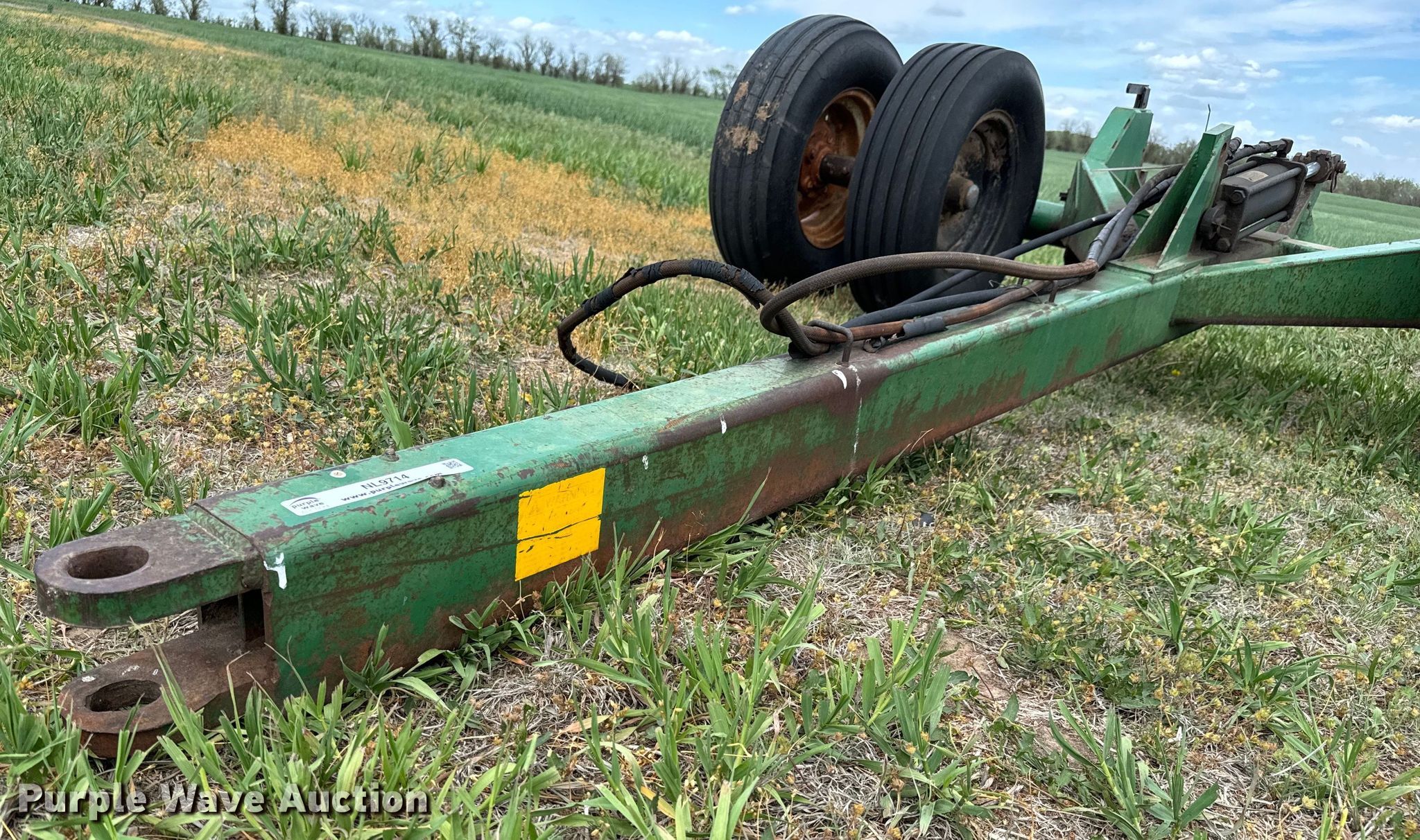 Implement dolly in Lyons, KS | Item NL9714 sold | Purple Wave