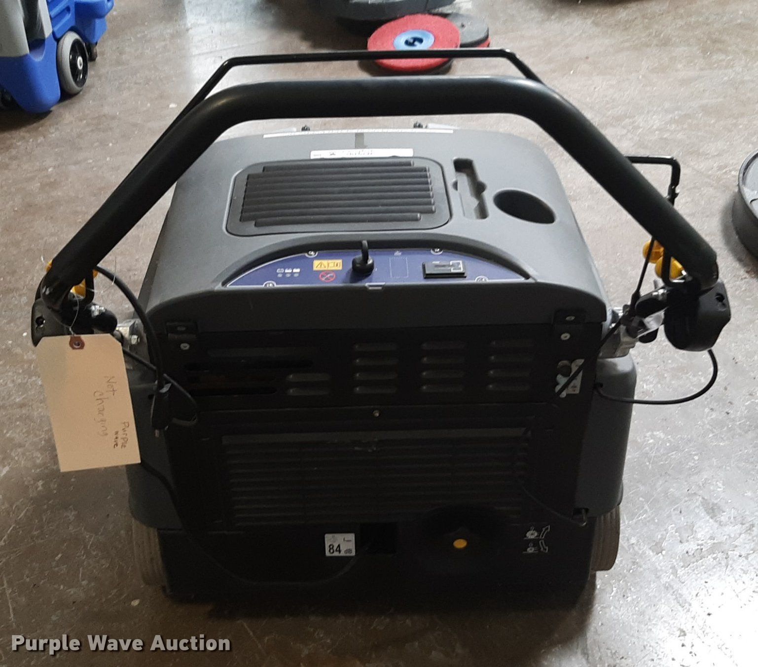 Advance SW900 sweeper in Wichita, KS | Item NV9197 for sale | Purple Wave