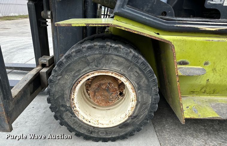 Clark C80D forklift in Wichita, KS | Item NL9763 sold | Purple Wave