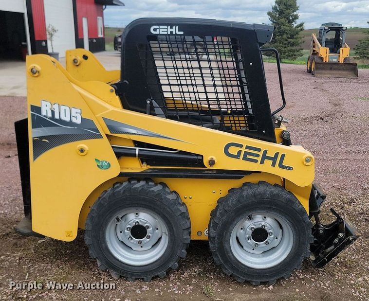 Gehl R105 skid steer loader in Brandon, SD | Item NZ9838 sold | Purple Wave