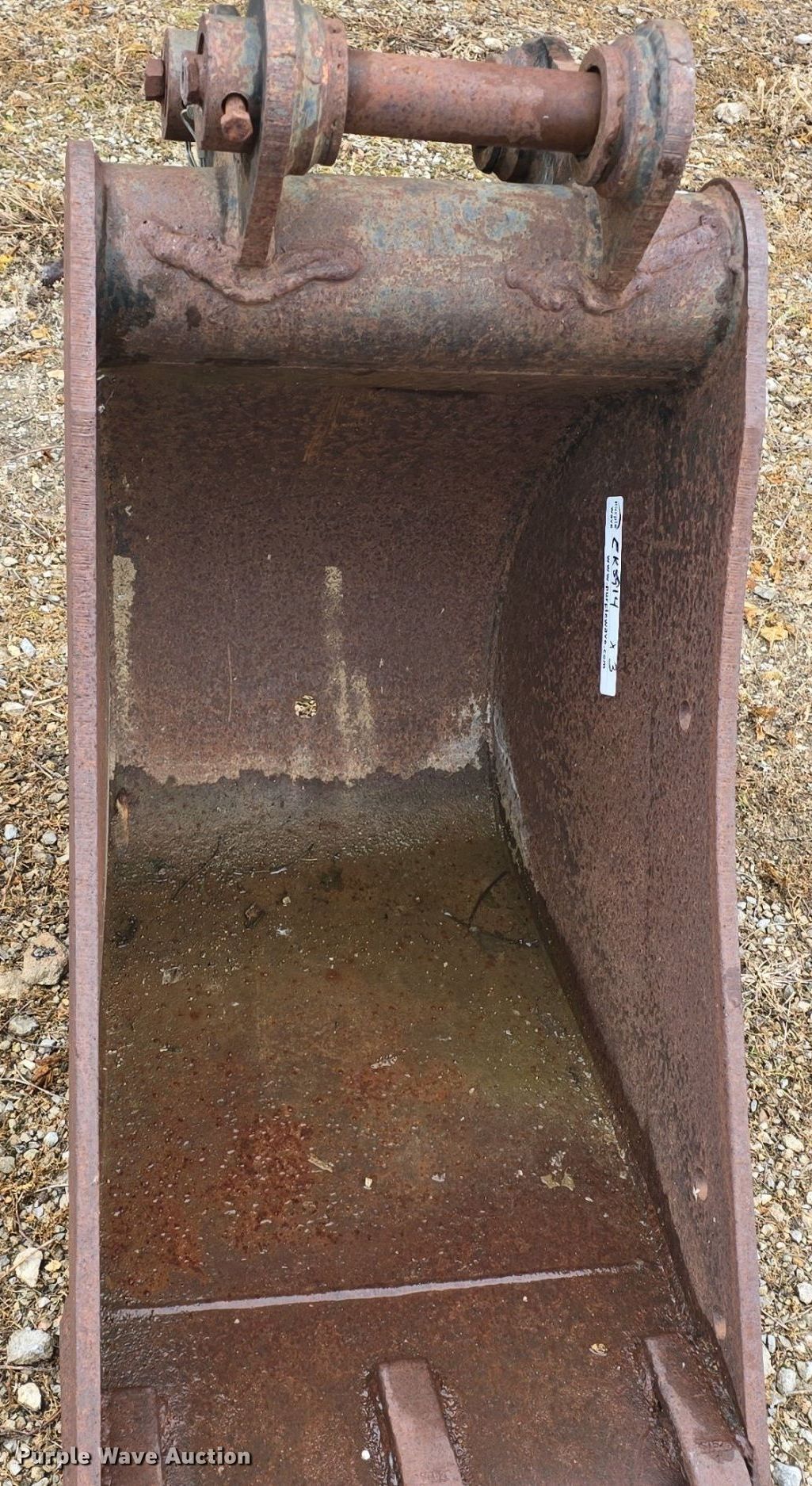 (3) Caterpillar buckets in Topeka, KS | Item EK5914 for sale | Purple Wave
