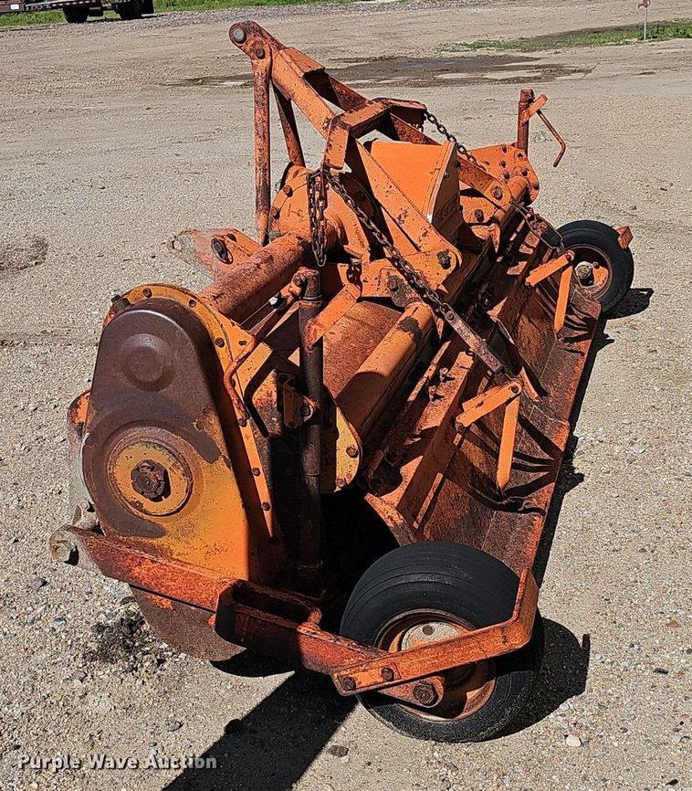 Howard Rotavator SM100 rototiller in Fairbury, NE | Item DP0920 for ...