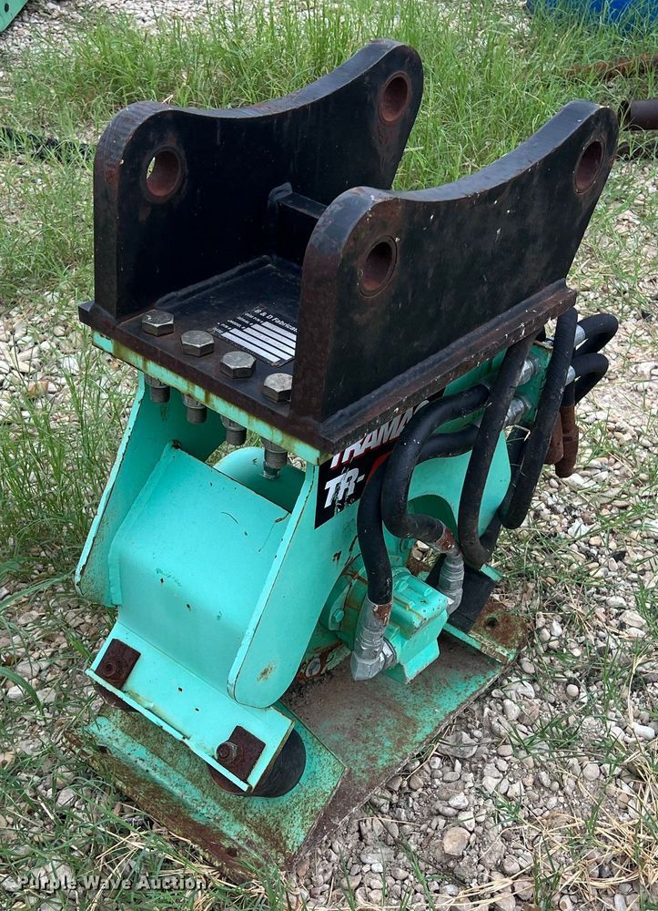 Tramac TR-6 plate compactor in Granger, TX | Item LU9882 sold | Purple Wave