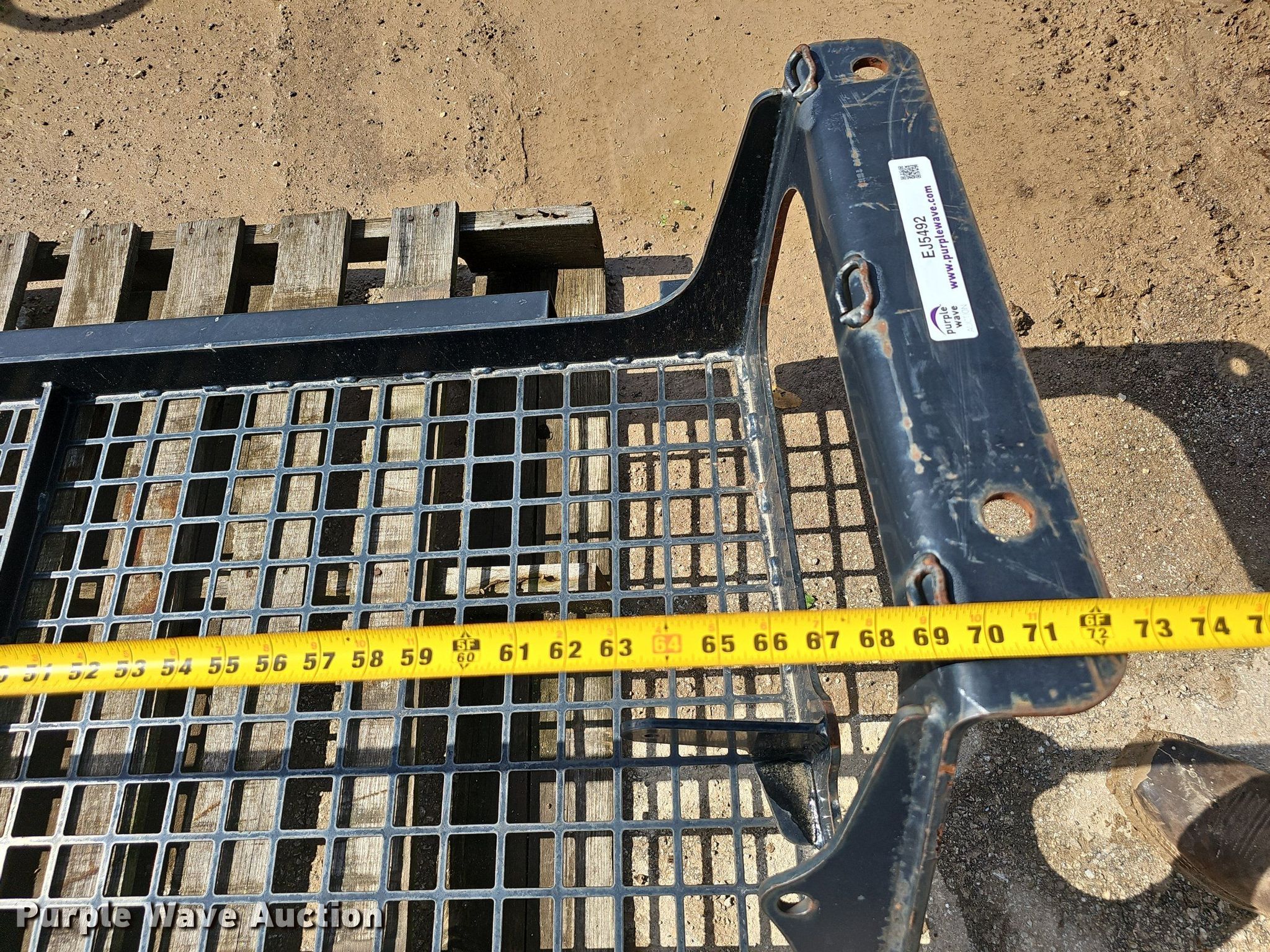 Dozer Guard in Springfield, MO | Item EJ5492 for sale | Purple Wave