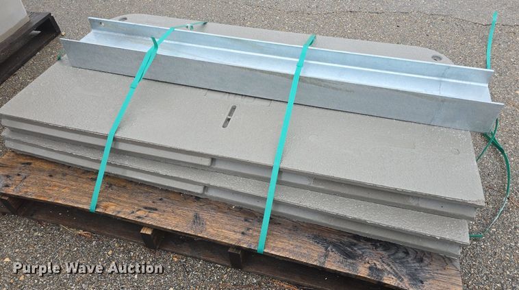 Hubbell CATV underground enclosure in Manhattan, KS | Item EK5899 sold ...