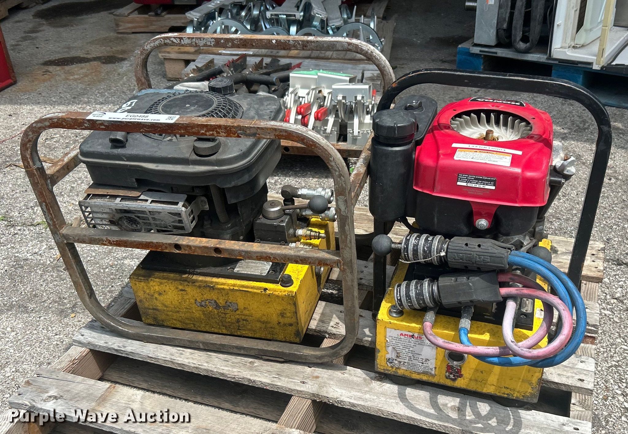 (2) Amkus hydraulic pumps in Tulsa, OK | Item EG0488 sold | Purple Wave