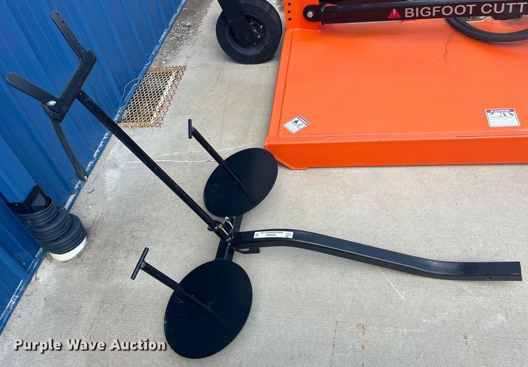 Wire tender in Corydon, IA | Item EK8566 for sale | Purple Wave