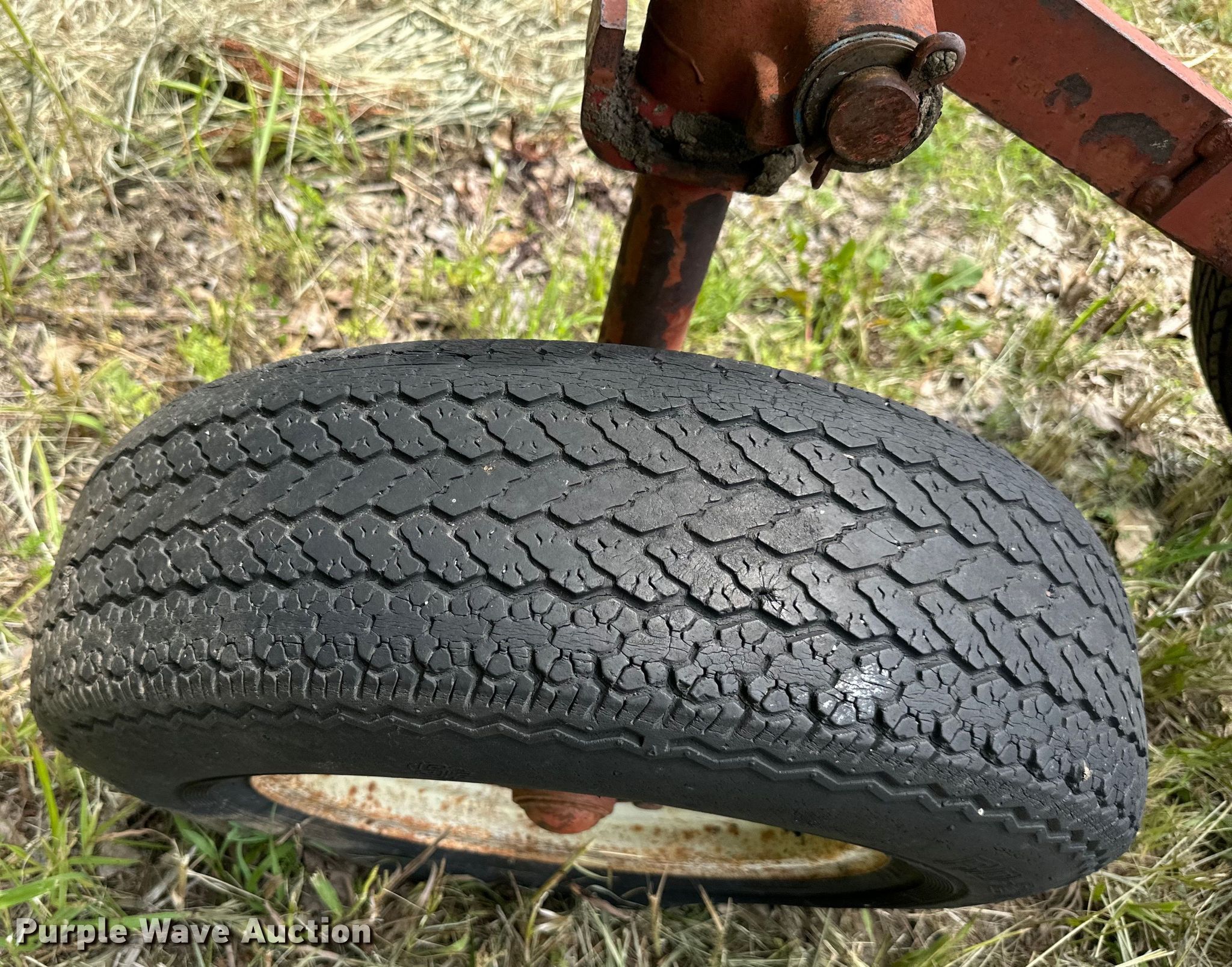 Case IH two bottom plow in Tonganoxie, KS | Item NT9357 for sale | Purple Wave