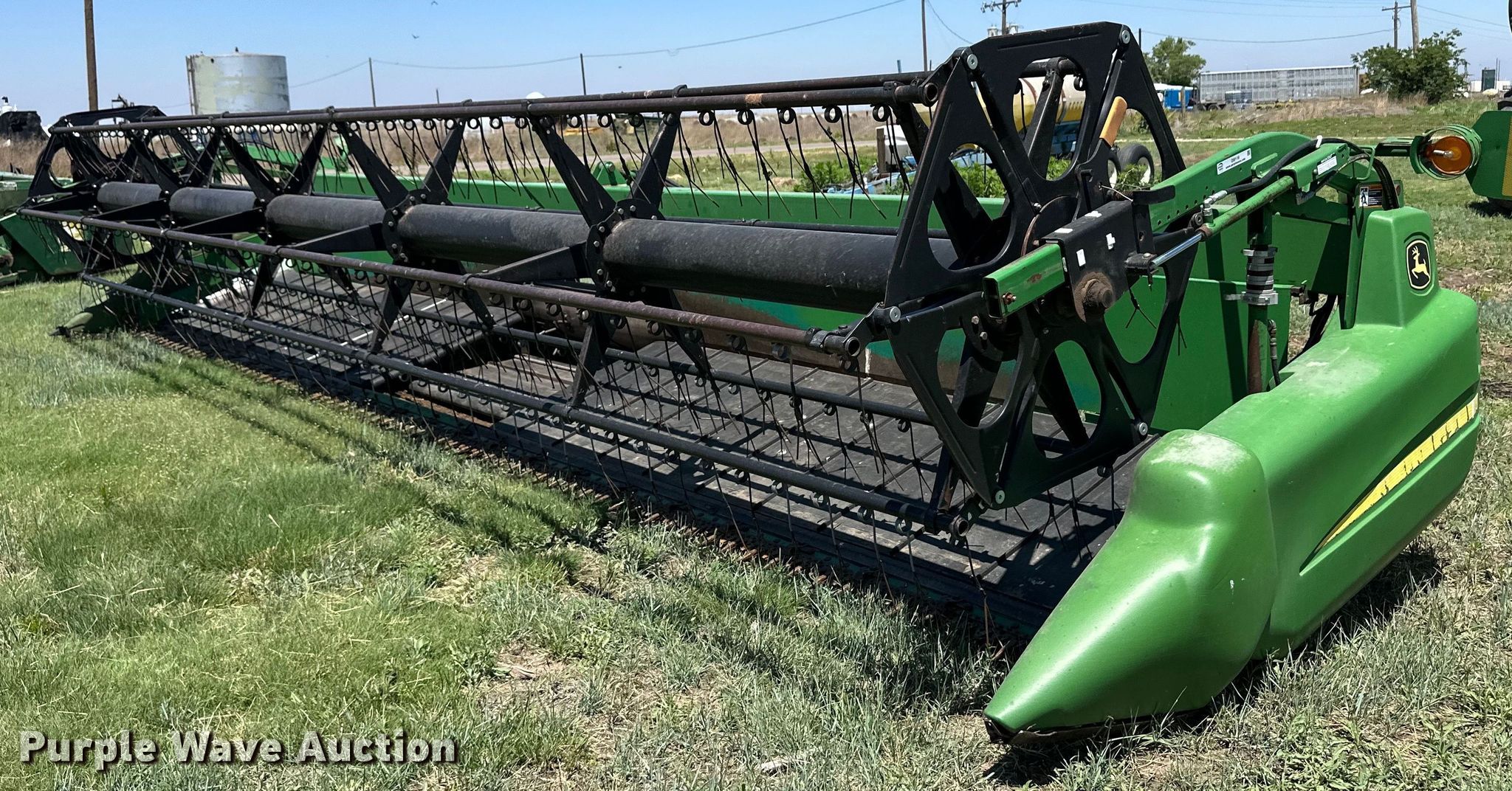 John Deere 925D flex draper head in Booker, TX | Item OI9119 for sale ...