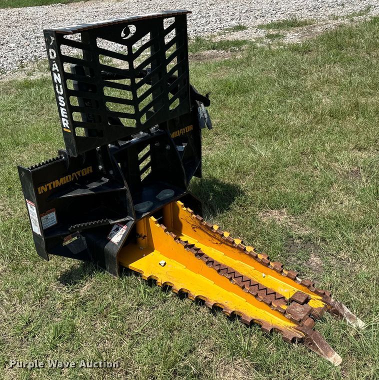 2022 Danuser Intimidator skid steer tree puller in Davis, OK | Item ...