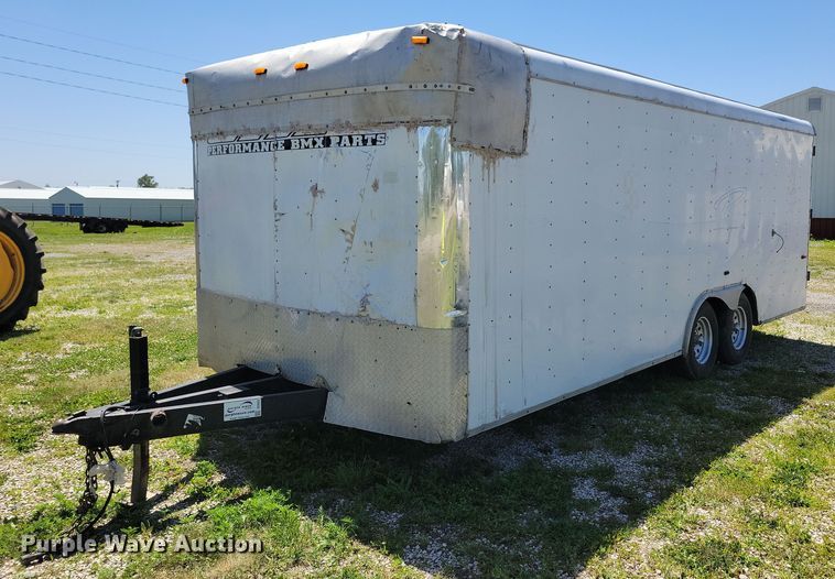 2004 Forest River enclosed cargo trailer in Ottumwa, IA | Item DG0643 sold | Purple Wave