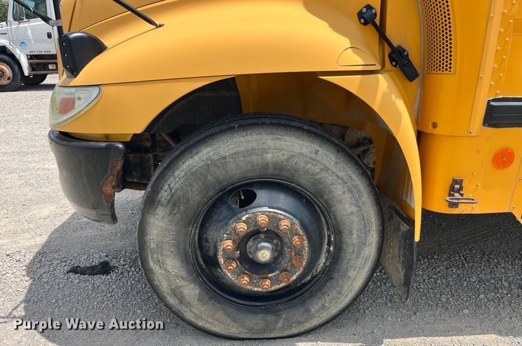 2005 International CE300 school bus in Princeton, MO | Item EK8650 sold ...