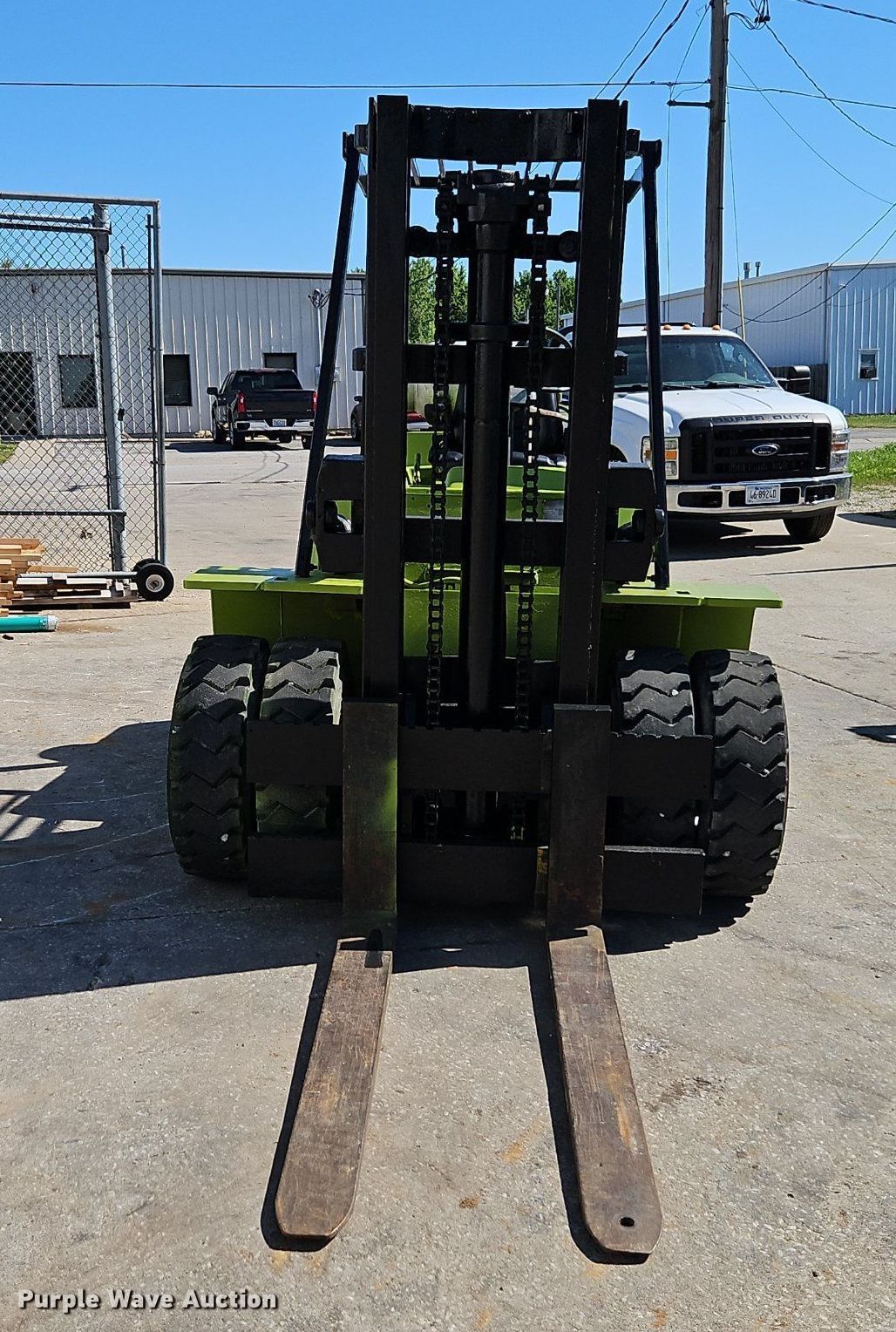 Clark C500-YS80 forklift in Grain Valley, MO | Item DR8654 for sale ...
